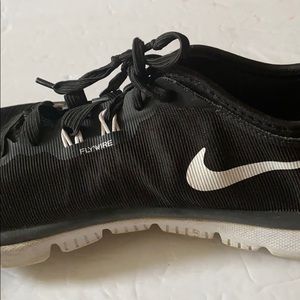 Nike | Shoes | Nike Flywire Training Shoes | Poshmark